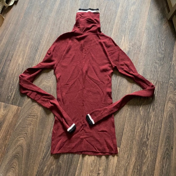 SOS | Tops | Maroon Turtleneck | Poshmark